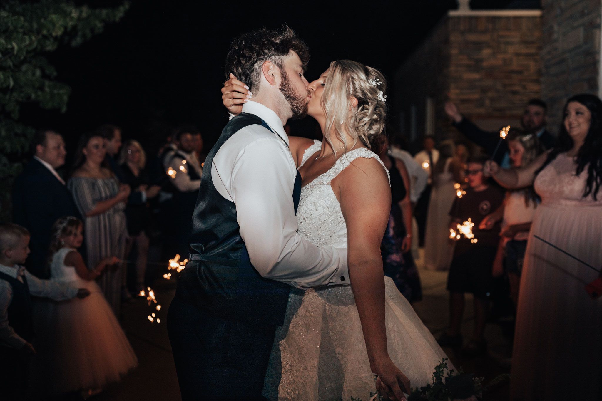 #1 tip for planning your Wedding Day timeline | Kentucky golden hour ...