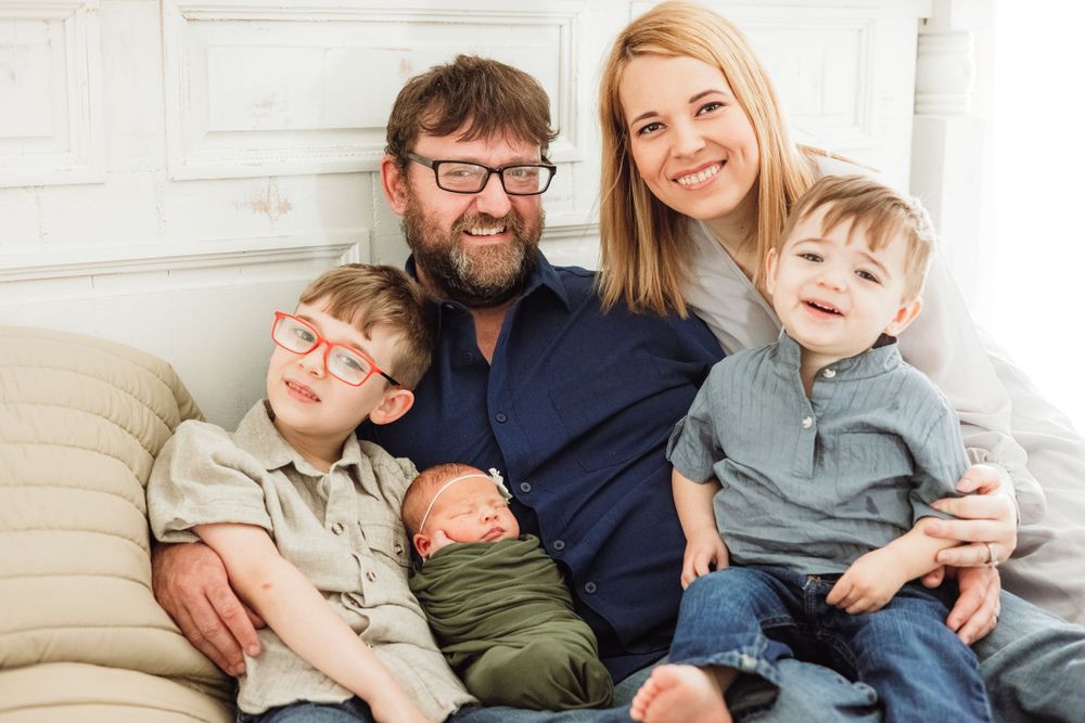 In-home newborn family photoshoot | Youngsville, LA - Deux Amis Photography