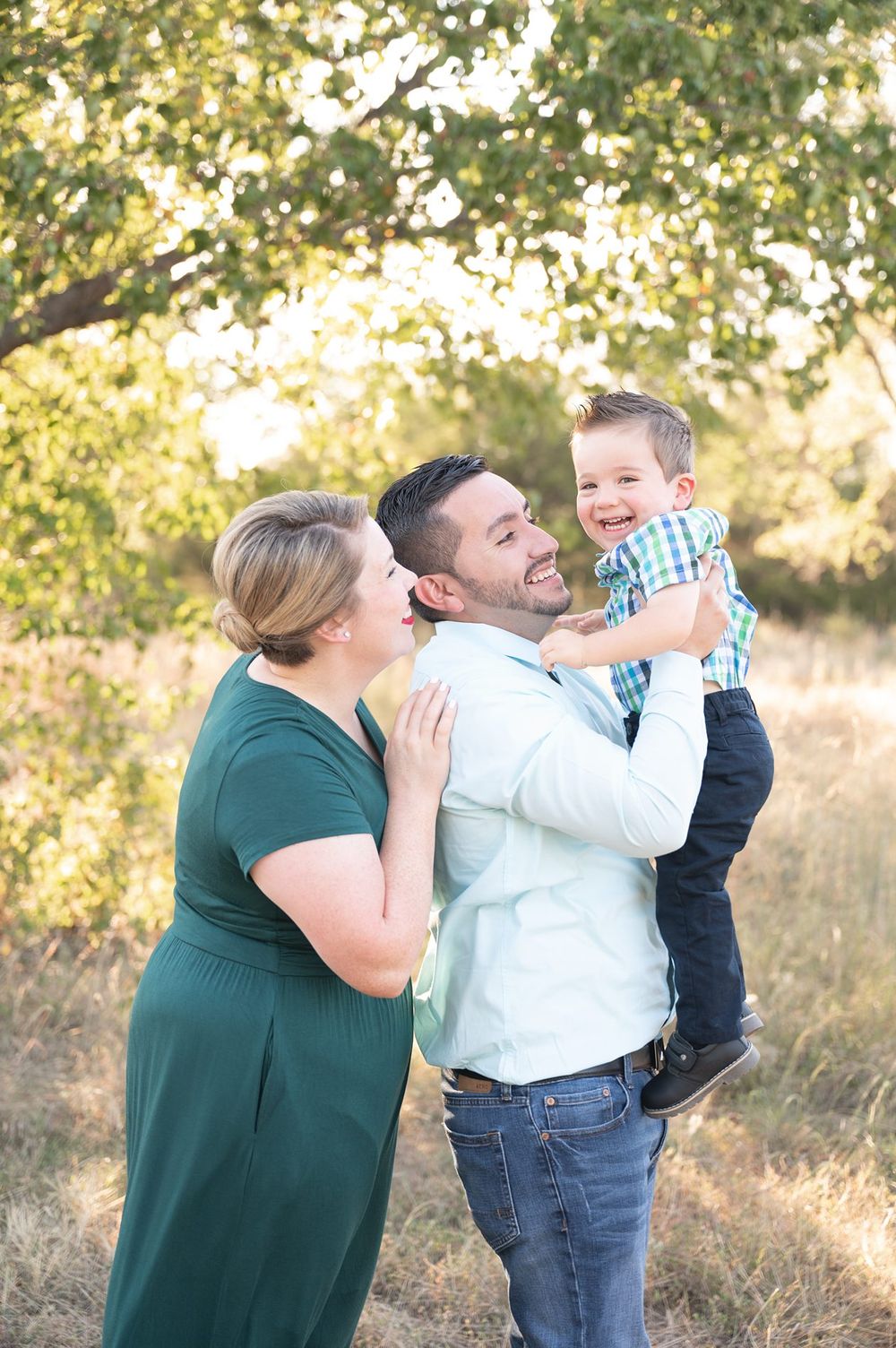 Family of 3 Session with Both Sets of Grandparents - Fall 2022 in Light ...