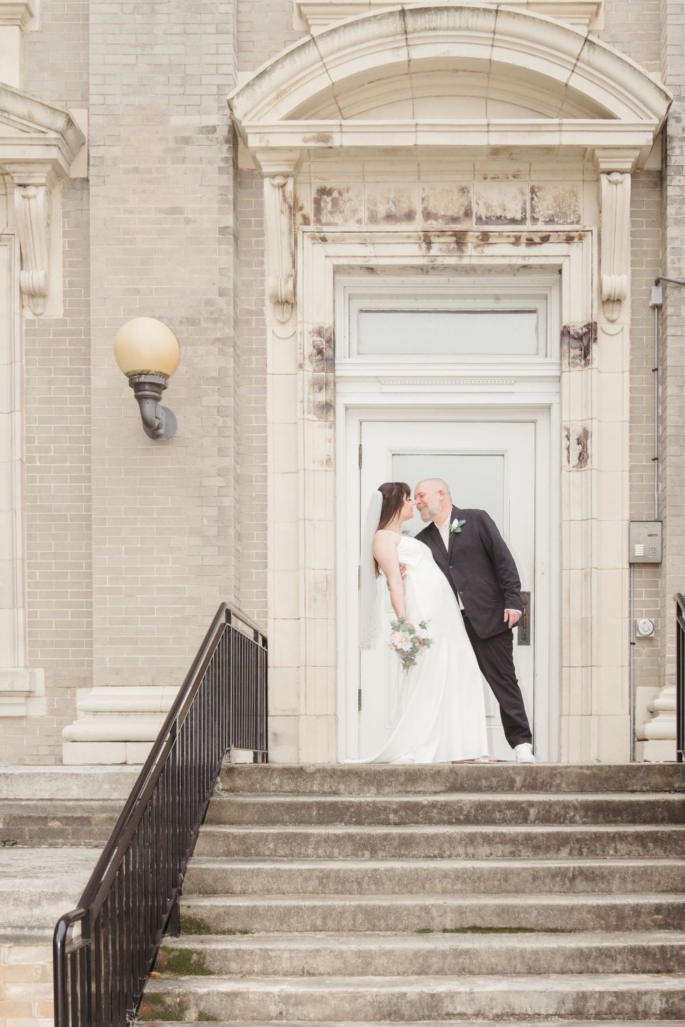 Sarah + JR | Brunswick, GA Courthouse Wedding | Reception Jekyll Island ...