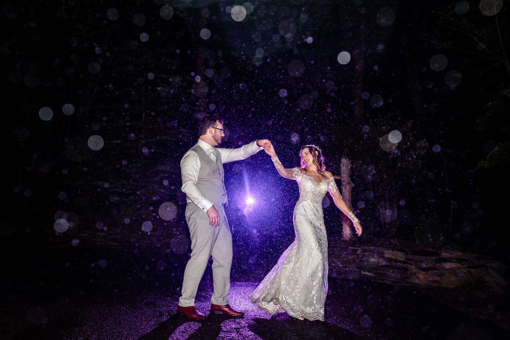 Lauren & Jacob Taylor at Woodsgate in Stroudsmoor - Christman ...