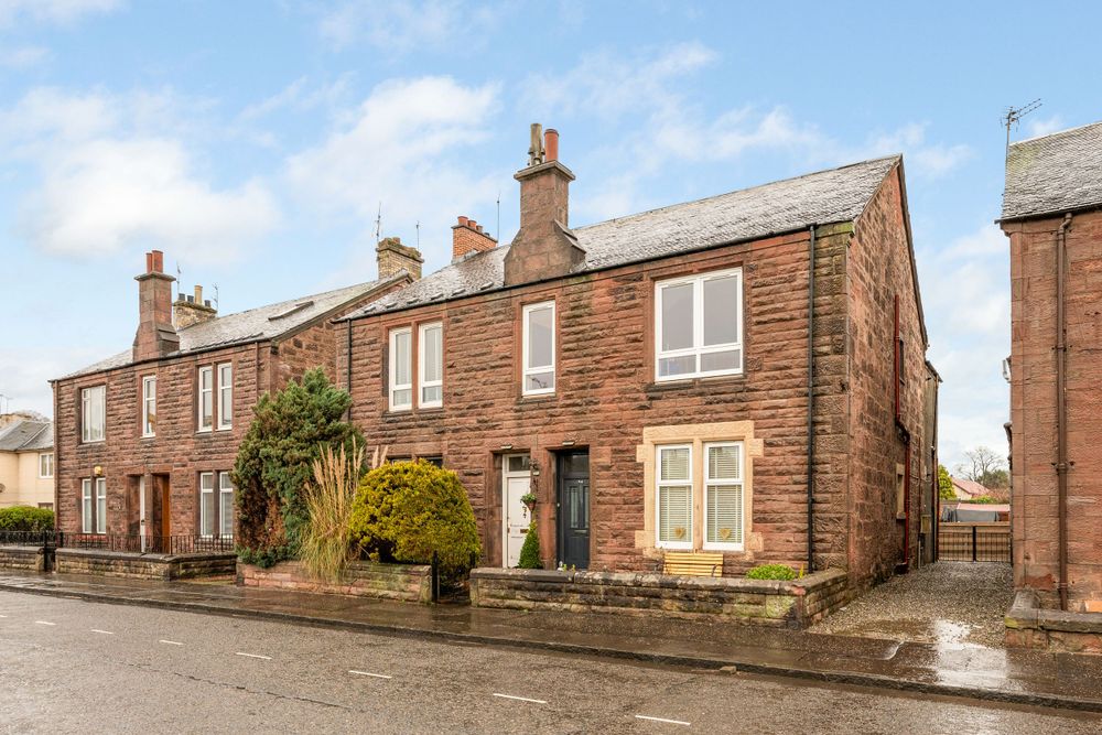 Modern Living at Fairfield Road
