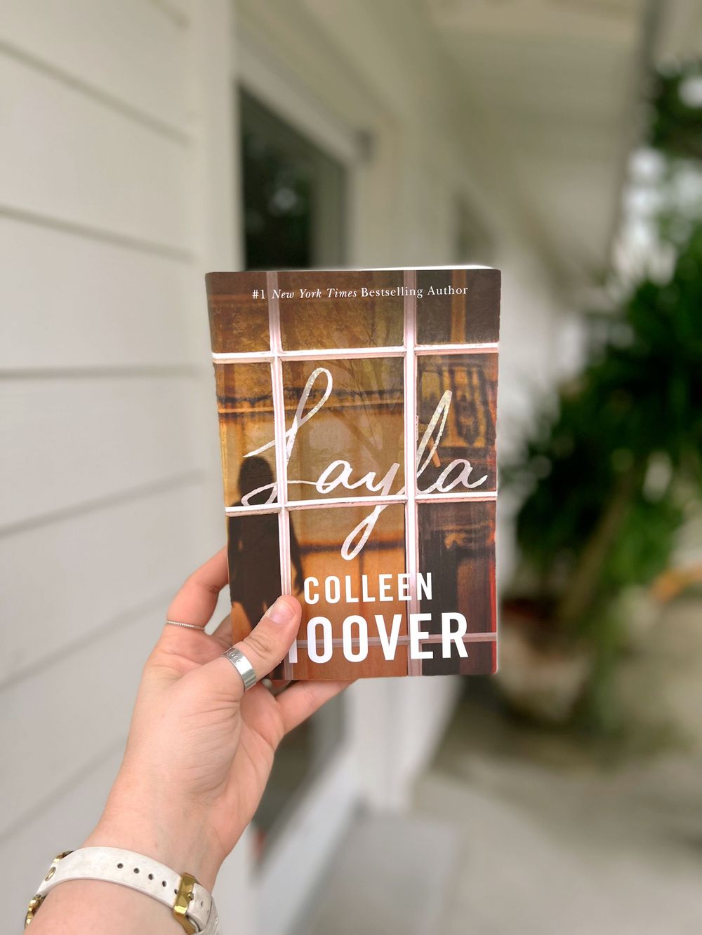 BOOK REVIEW: Layla by Colleen Hoover - Shelby Creates Things