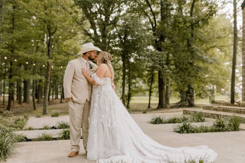 A Dreamy Fairytale: Jordyn and Zack's Country Wedding in North East ...