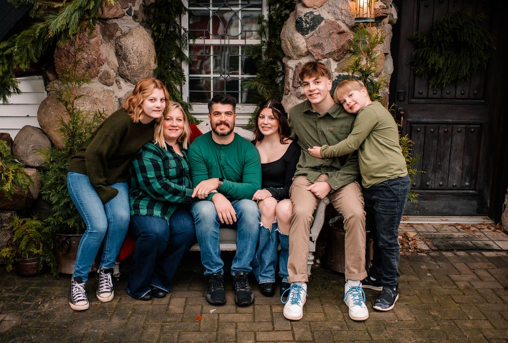 CHRISTMAS MINIS ON THE FARM, SWARTZ CREEK, MICHIGAN - Keri Harrison ...