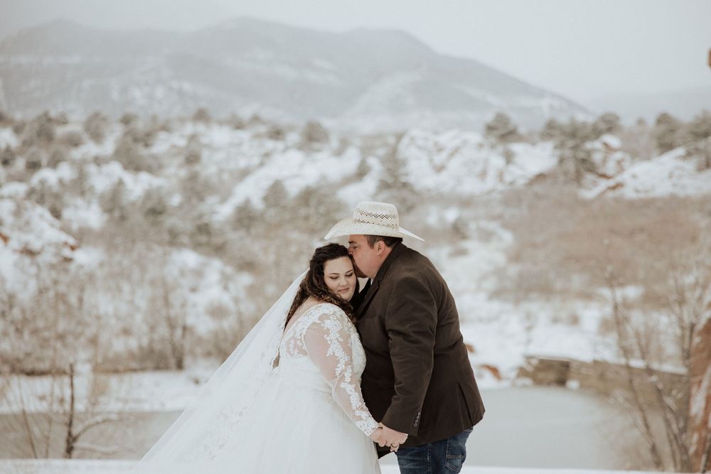 Laura + Rolla Winter Honeymoon Adventure - Ali Garcia Photography