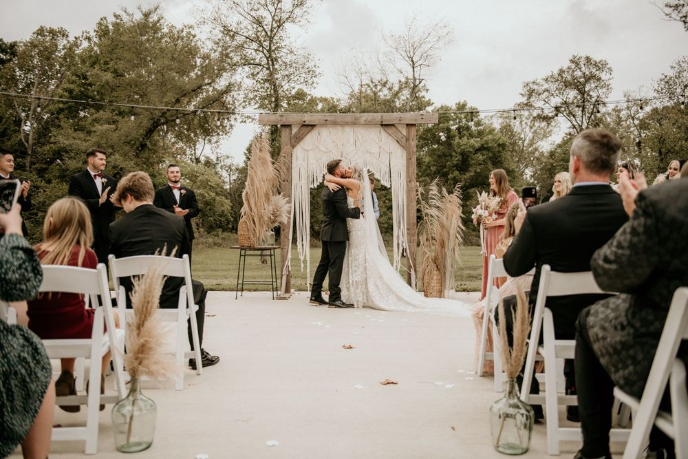 Meghan + Draysen - Kennerly Creative - Wedding Photography Arkansas