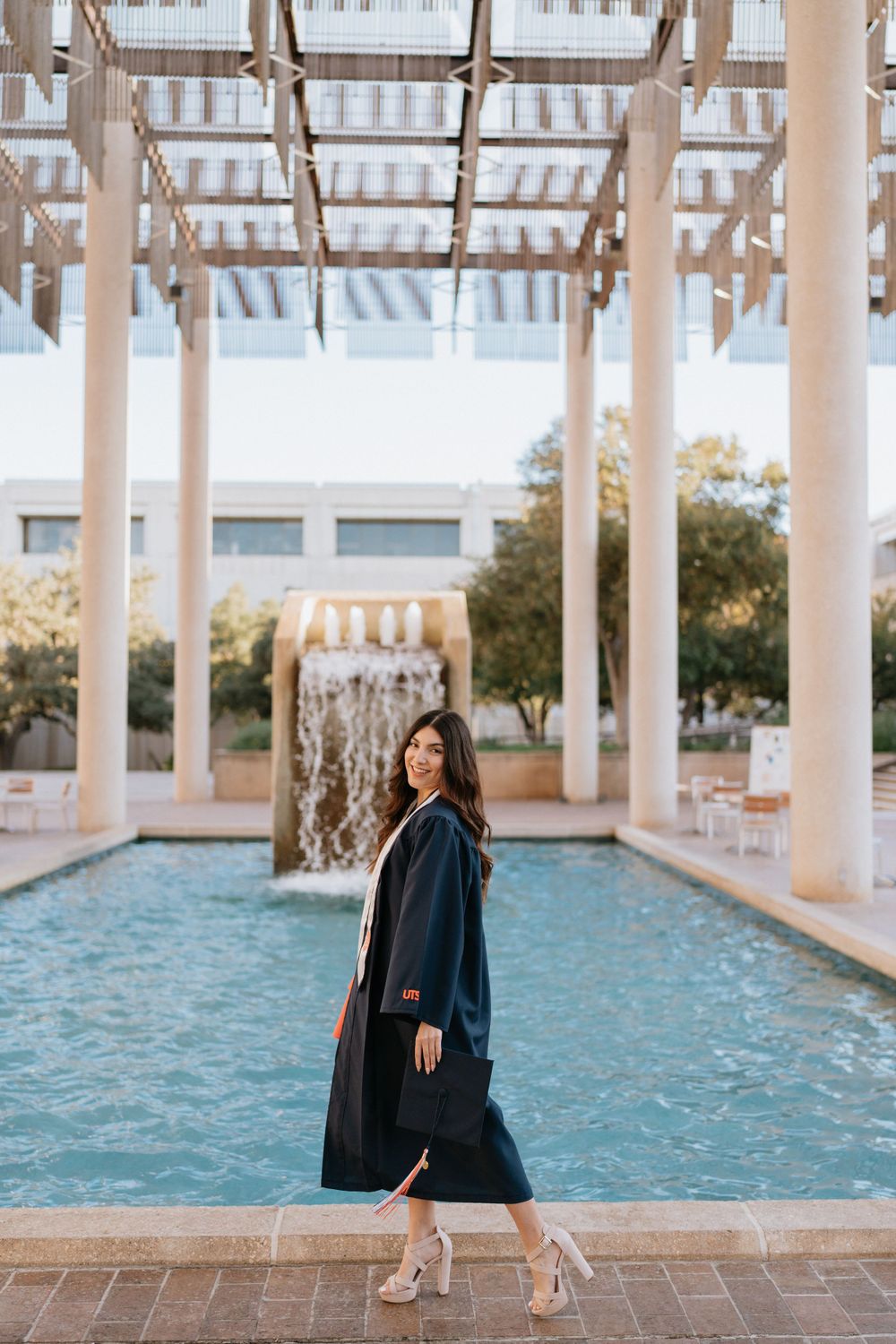 The Ultimate Guide to UTSA Campus Photoshoots - Mayfields Photography ...