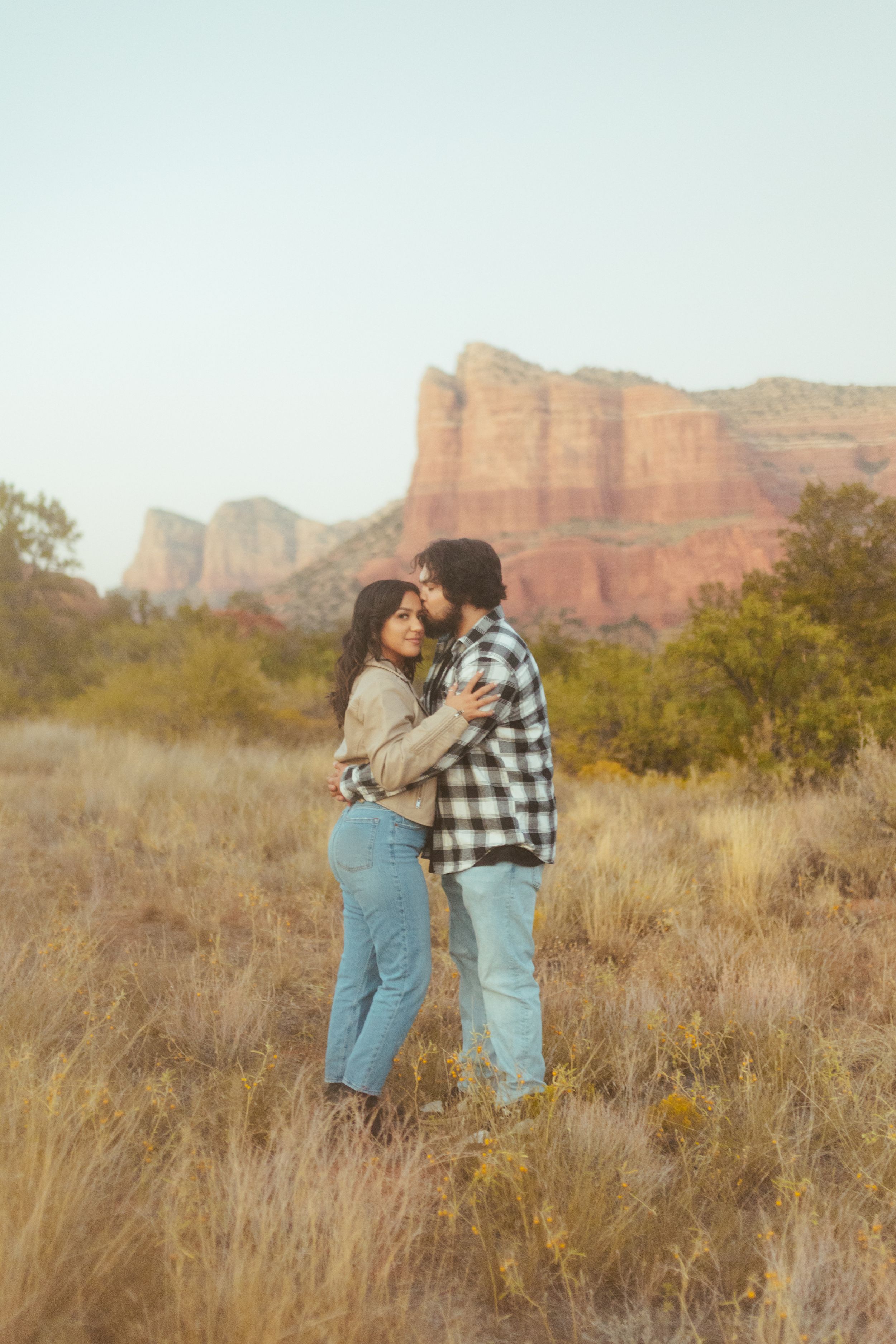 Alyssa + Demetrio // Sedona, Arizona couples and engagement ...