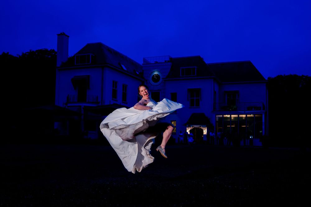 THE ULTIMATE GUIDE TO VIBING WITH YOUR WEDDING PHOTOGRAPHER - Vibe ...