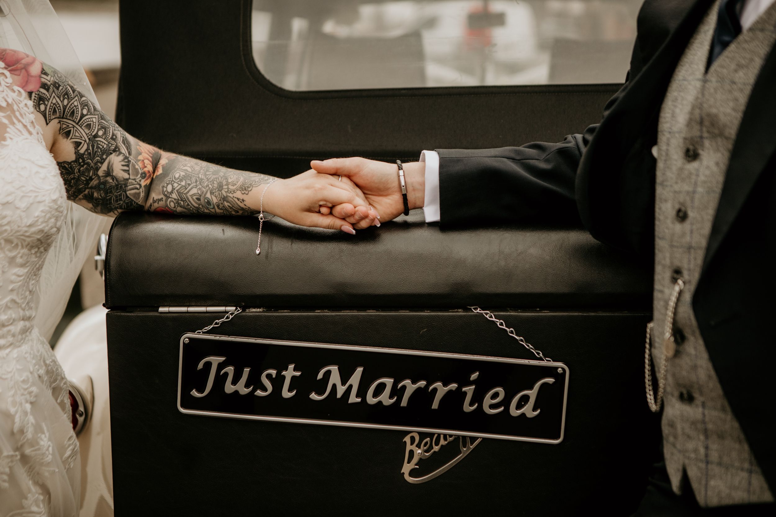 Nikki & Neil - Titchwell Manor - Karen Catchpole Photography