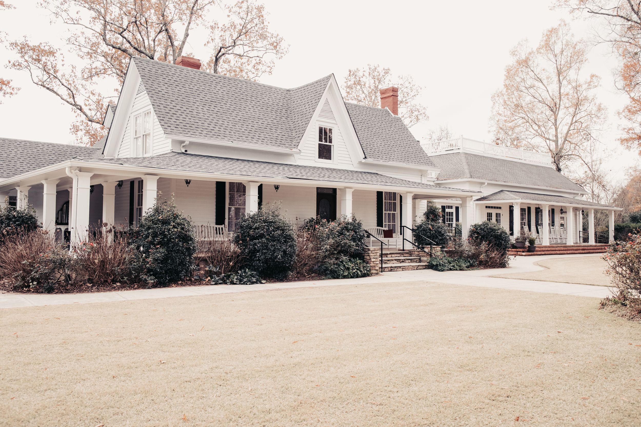 The Thompson House and Garden: Bogart, GA - Litina Natalia Portraits