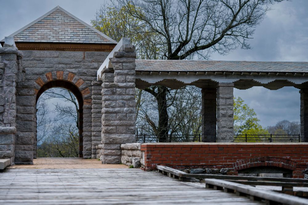 Location Spotlight: Tenney Castle Ruins - Girasoles Photography