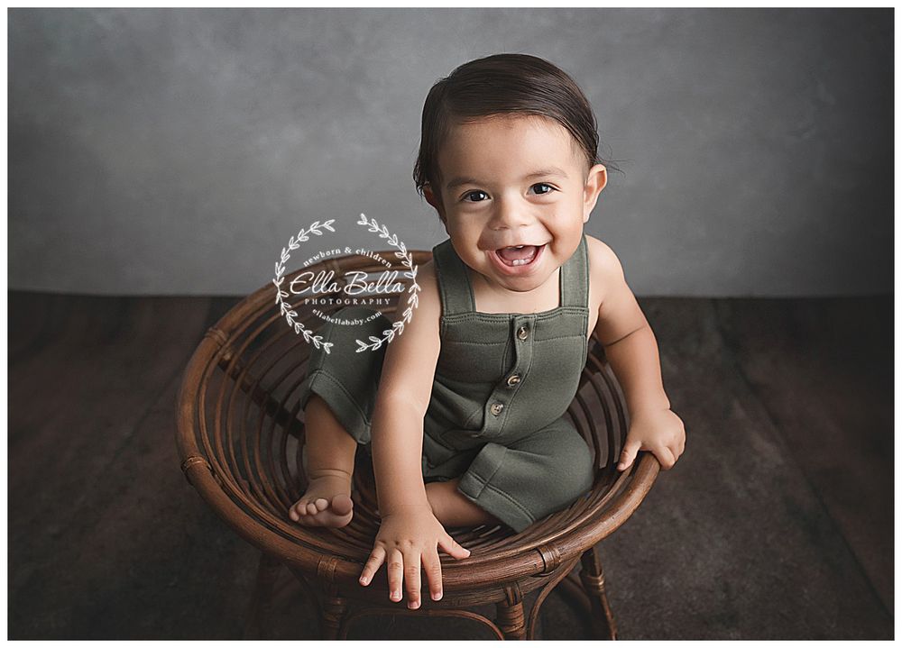 Happiness ~ San Antonio One Year Cake Smash Photographer - San Antonio Newborn Photographer ...