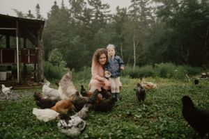 Bedard Bakery + Gerrish & Gray Family Photoshoot - Lindsay Leckie ...