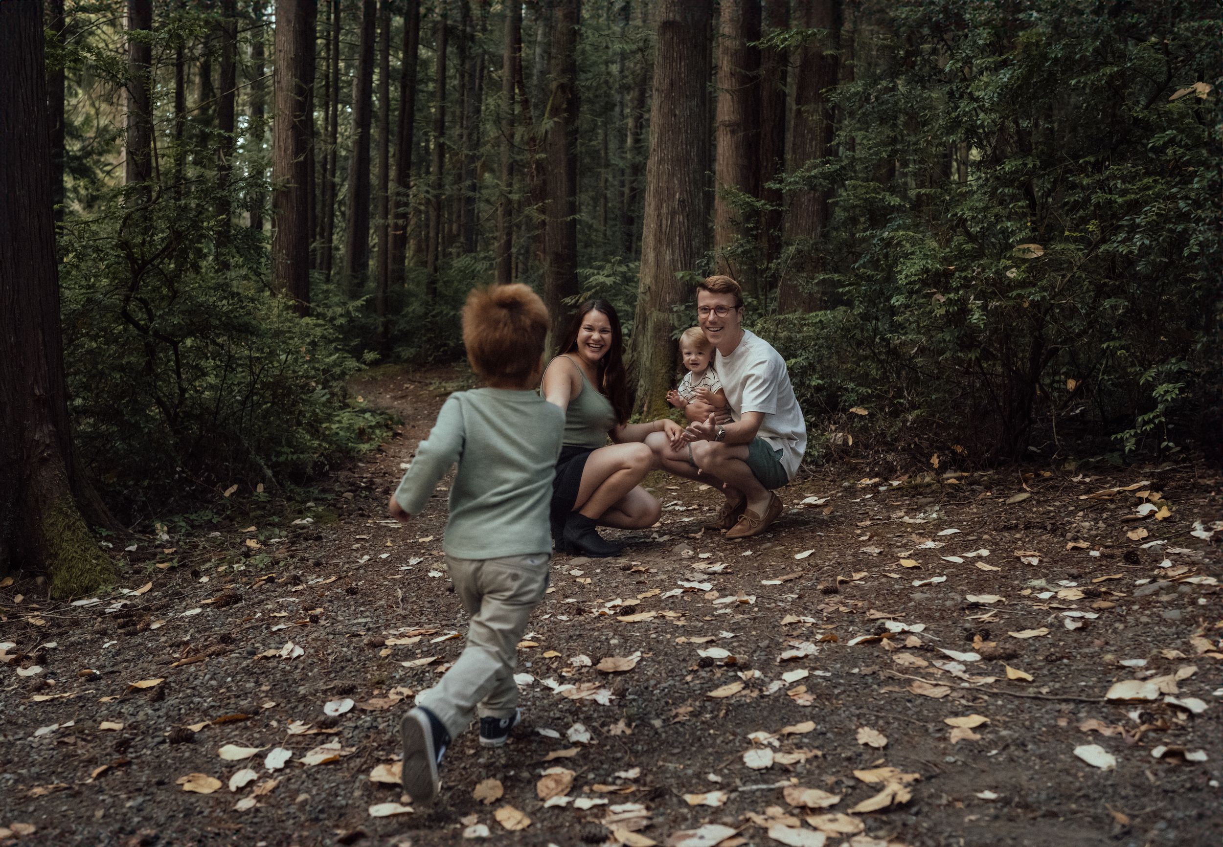 River Portrait Session - Mary Bowers Photography