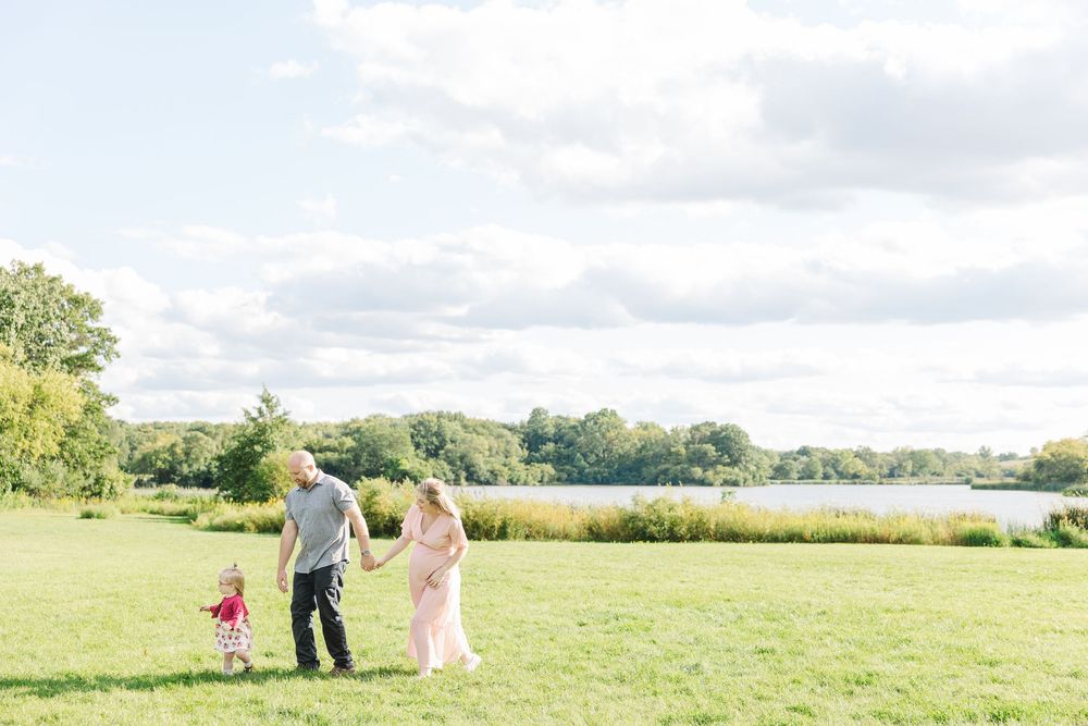 A Late Summer Family Maternity Session At Busse Woods | The Root Family ...