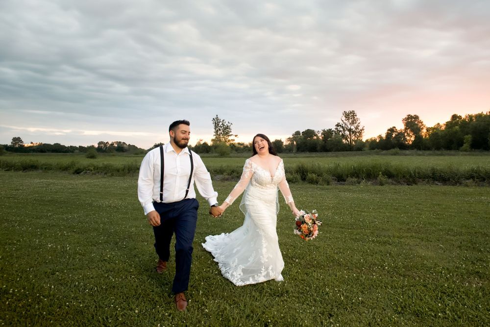 Joshua + Lindsey - Crystal Sanderson Photography