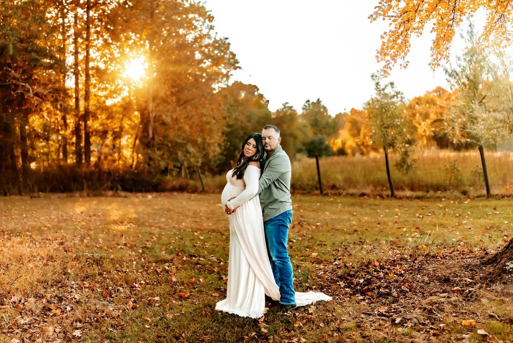 Fall Maternity Sessions: Capturing New Beginnings - North Georgia ...