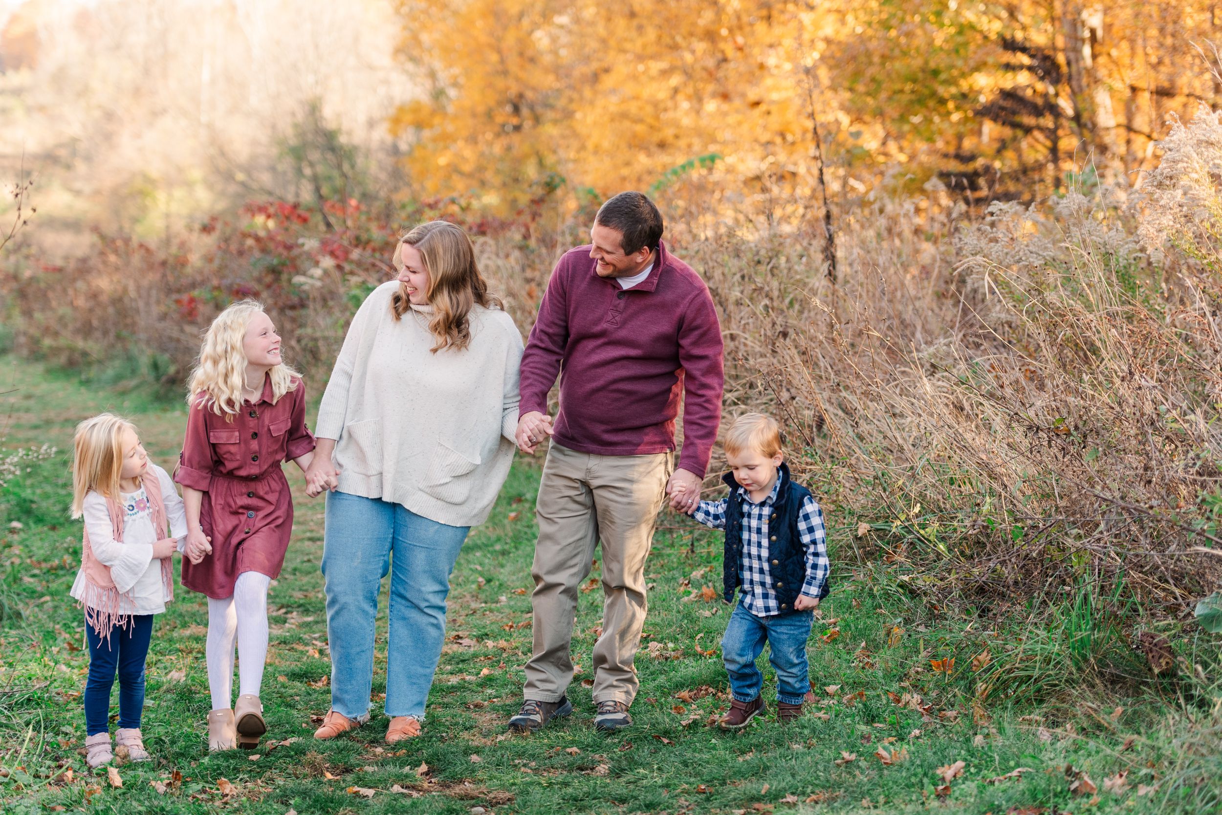The Brock Family | A Starkey Park Fall Family Portrait Session - Jayme ...