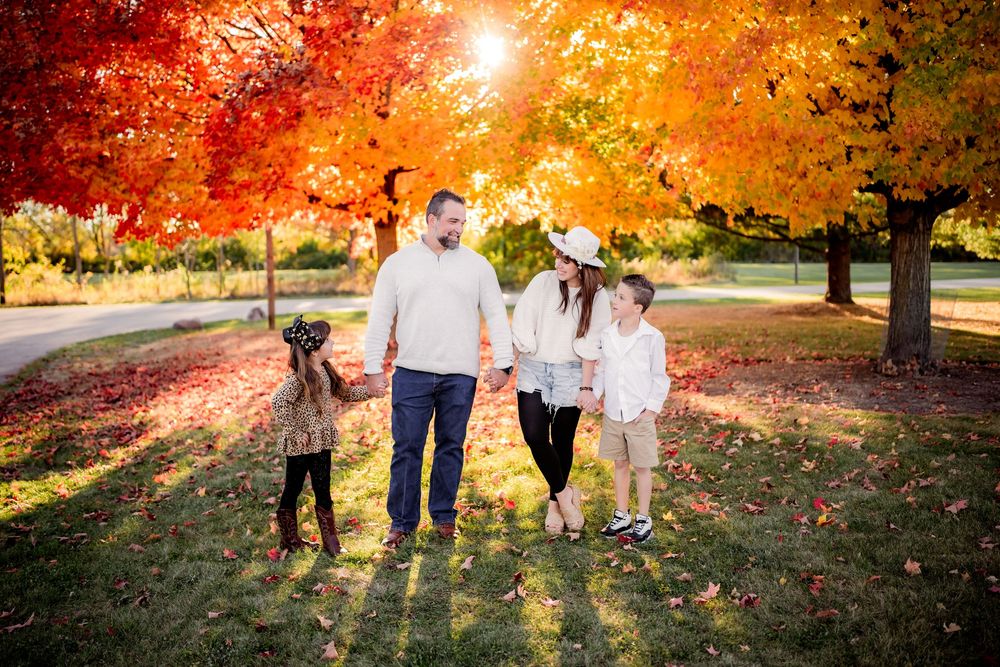 Thinking About a Family Photo Session? Here’s What You Need to Know ...