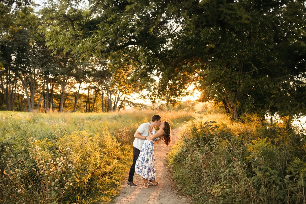 Jess & Jake’s Dreamy Engagement Session at Princess Point - Geoff Shaw - Hamilton Wedding ...