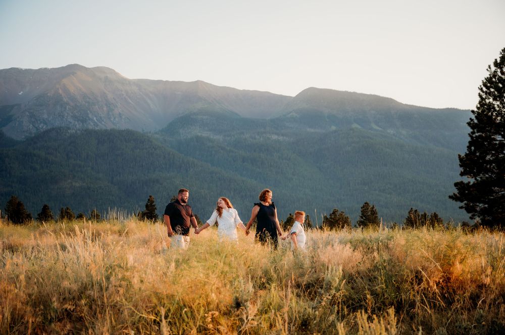 Wallowa Lake Family Session - Angela Gorham Photography