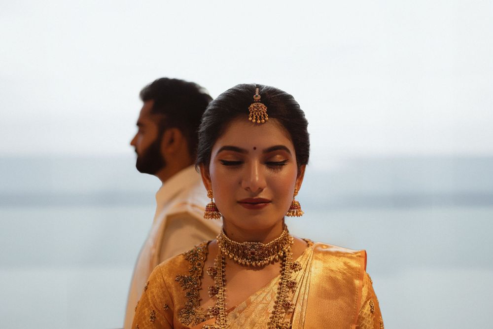 The Dynamic Duo: Traditional Photography and Candid Photography Working ...