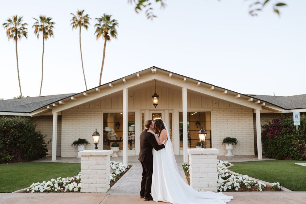 Intimate, Classy Wedding at Gather Estate, Mesa Arizona - Andrea Neff ...