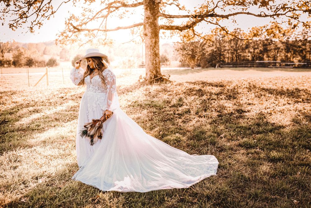 Pamela Bridal Session - Constance Hughes Photography