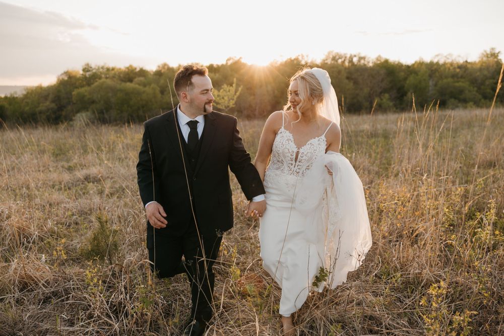 Morgan + Nate Wedding - Devyn Lempke Photography