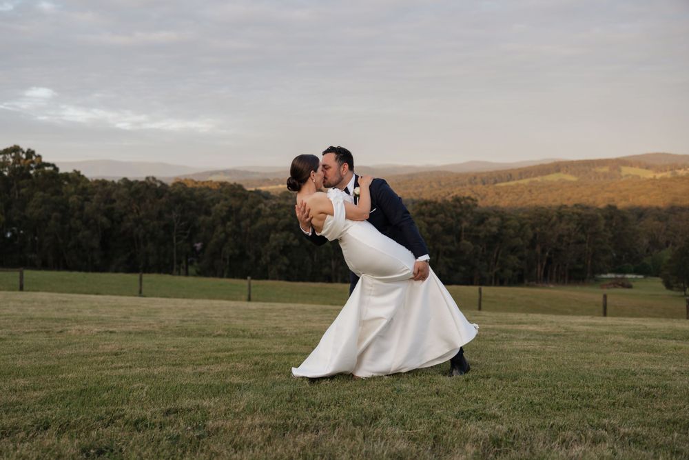 Abi & Nick ~ Forest Edge Gembrook - Hannah Briggs Photography