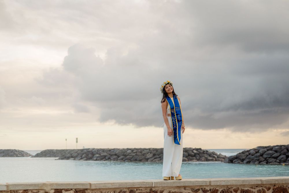 UCLA graduation photography session- magic island - studio 3511 photography