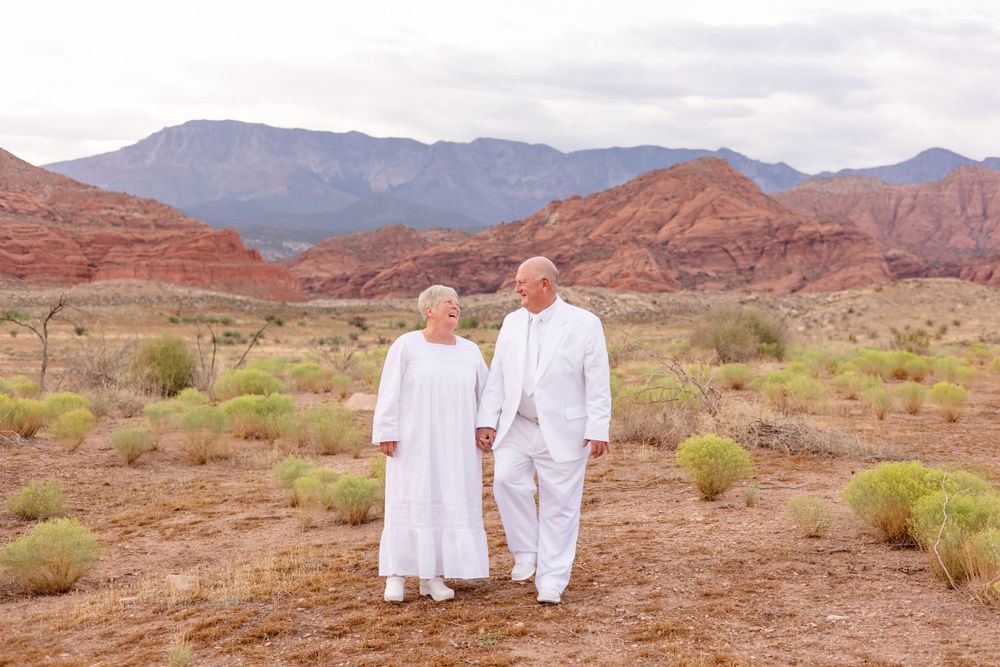 Brad and Tami Spencer in Leeds, Utah - Bluebird Photography