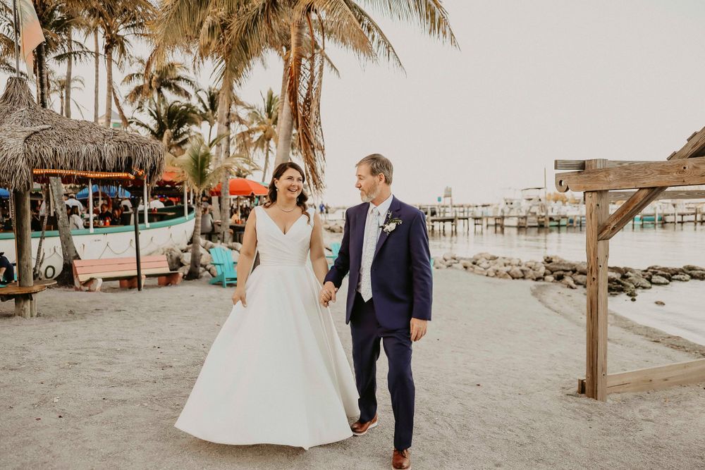 KIM AND MICHAEL || BEACH WEDDING DAY PHOTOGRAPHY AT CAPT HIRAMS RESORT ...