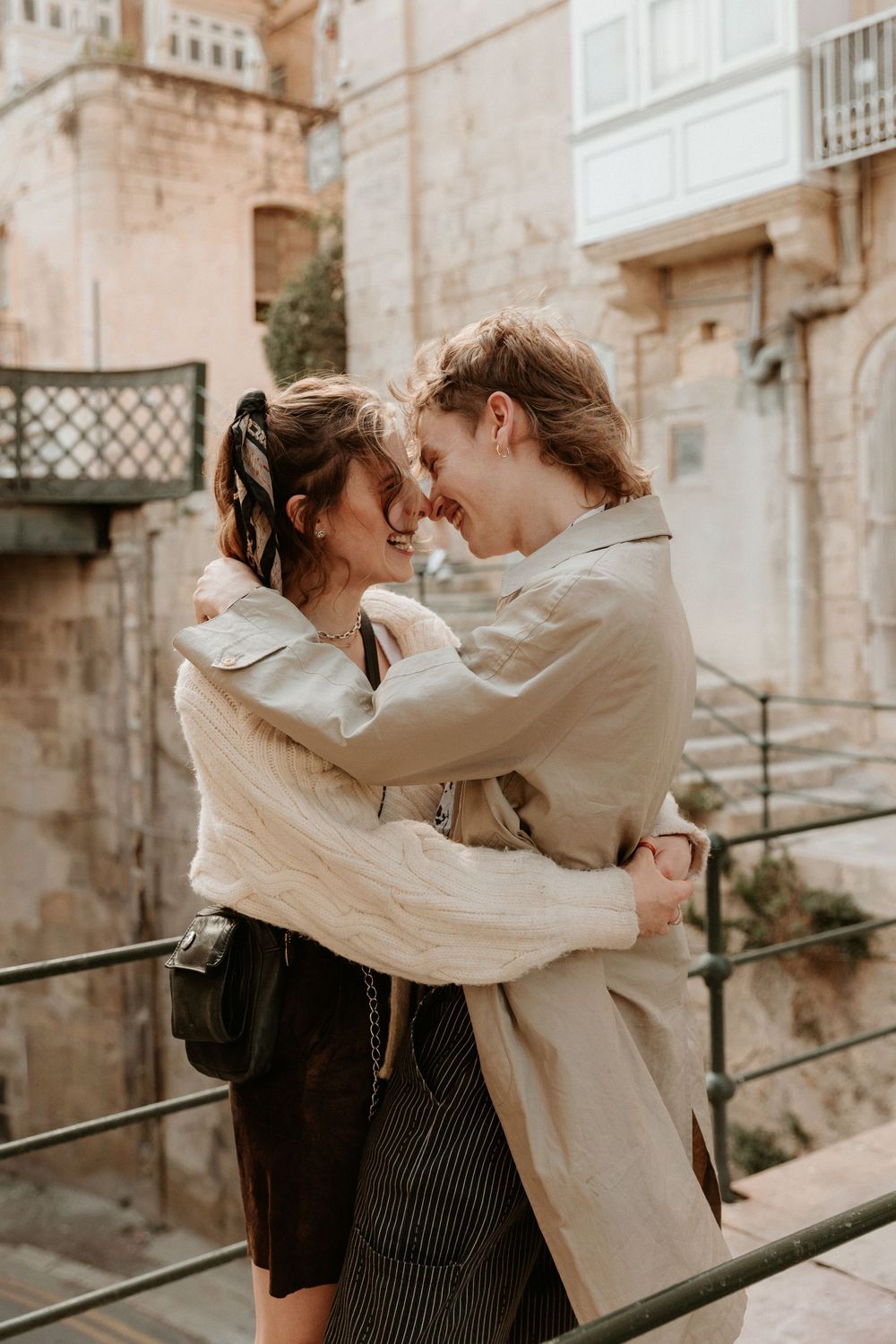 Everleigh & Adam - Málta - Őszinte, természetes és bohó. Esküvő ...