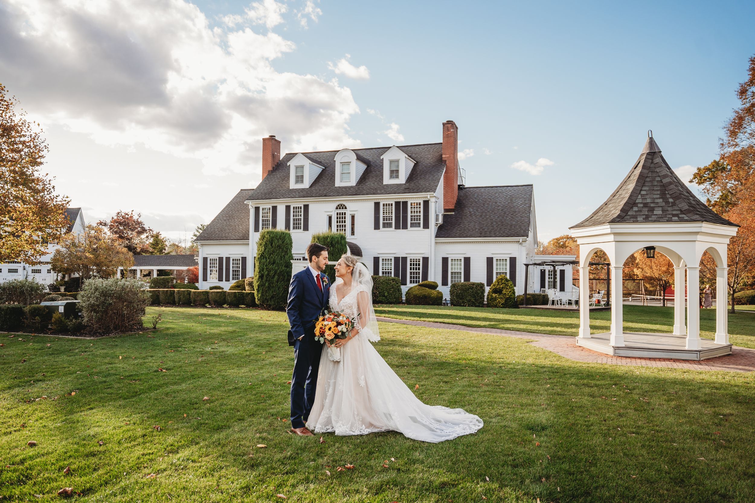 Saybrook Point Resort & Marina | Jackie + David - Chelsea Rush Photography