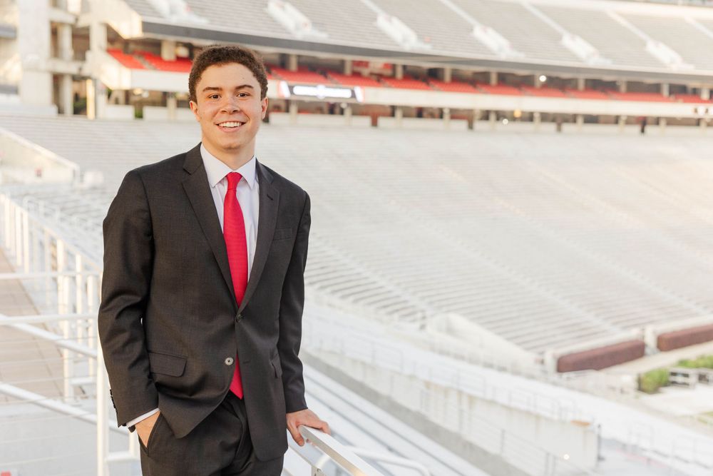 Nicholas UGA Grad - Rachel Okamoto Photography