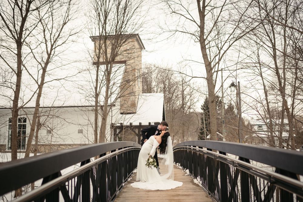 Iolanda & Rob’s Chic Winter Wedding at Ancaster Mill - Geoff Shaw ...