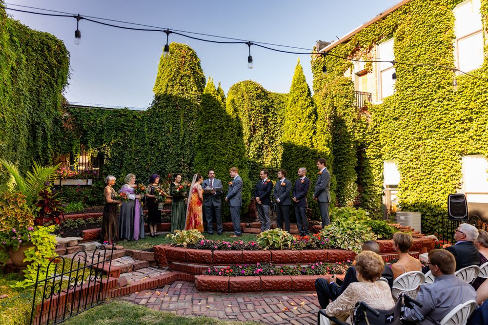 8 Stunning Omaha-Area Garden Wedding Venues - BrightSide Creative