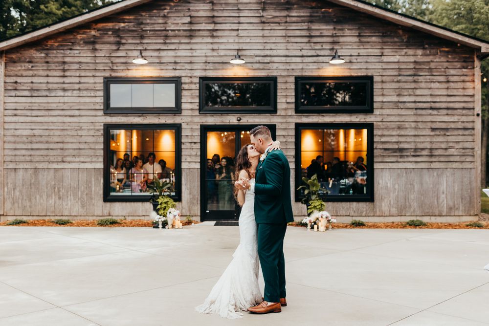 Empowering Women Owned Businesses Creating your dream wedding at Celestial Farms - Angela's ...