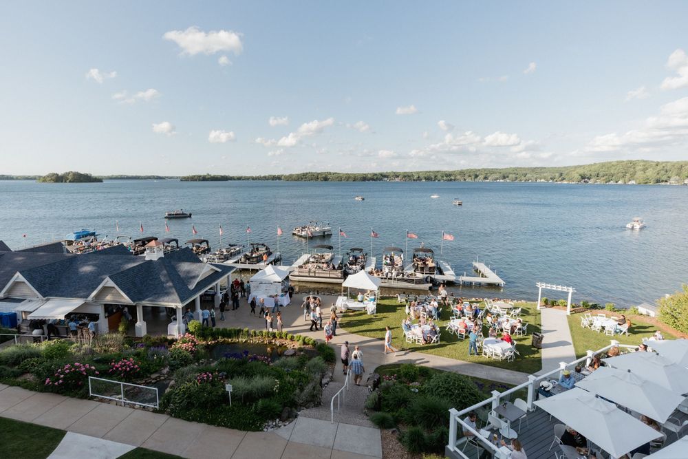 Bay Pointe Inn - Gun Lake Live Event - Elle Design & Photography