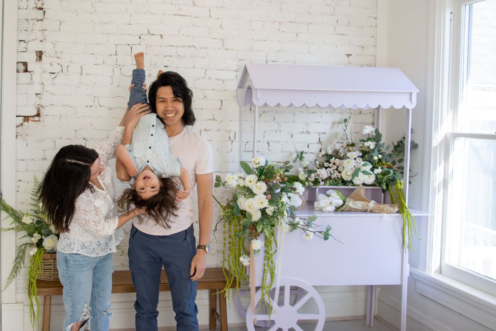 A Glimpse into Second & Main Studios' Kessler Spring Pop-Up Studio - Emily Lupton Photography