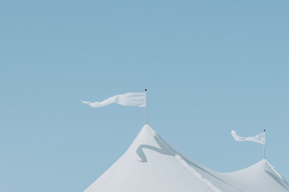 ELEGANT GARDEN WEDDING INSPIRATION AT ZENIA IN OMAHA, NEBRASKA ...