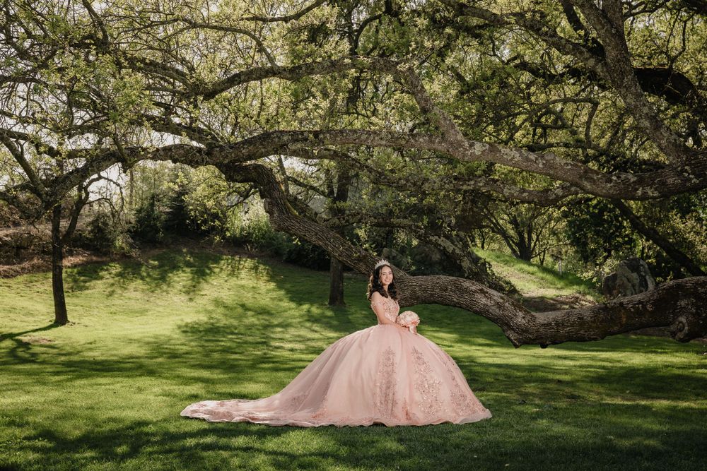 Woodland Quinceanera - Xitlali - Lorenzo Tinoco Photography