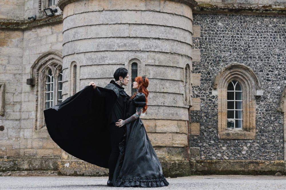 Erin and Louie at Castle Goring PART ONE - Amy Davies Photography