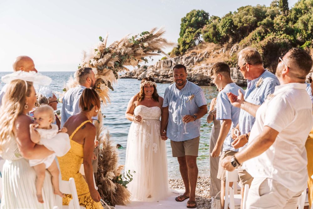 Claire & Dylan - Loveiscorfuweddings