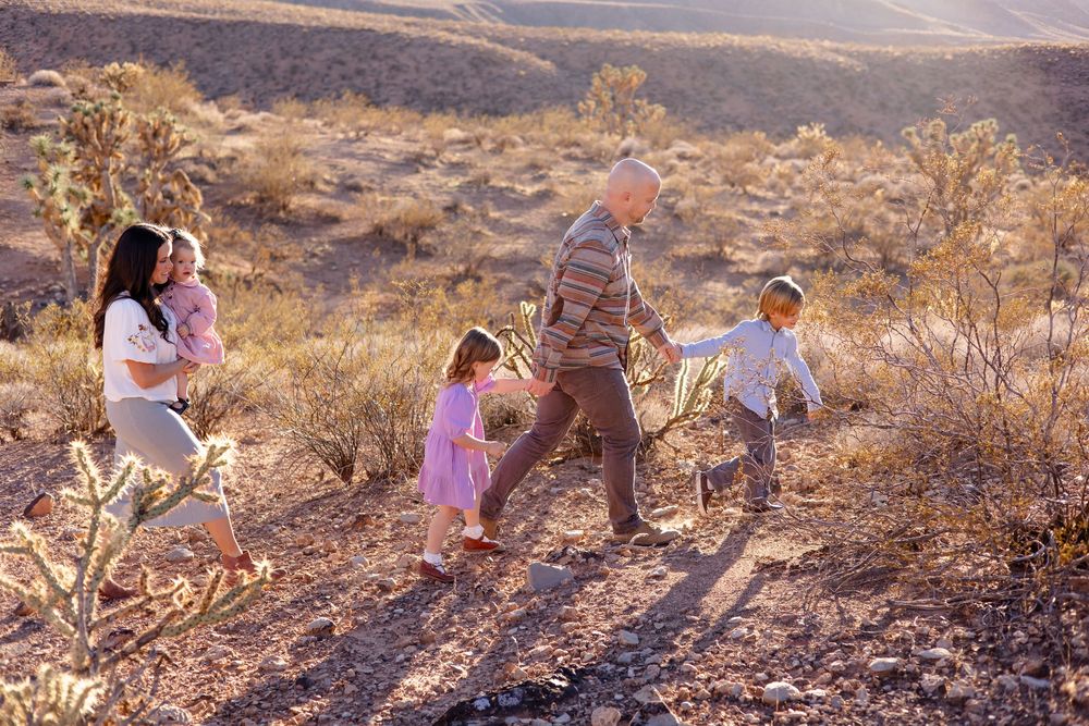 Andy and Kristi Beutler Family in Cedar Pocket, Arizona - Bluebird ...