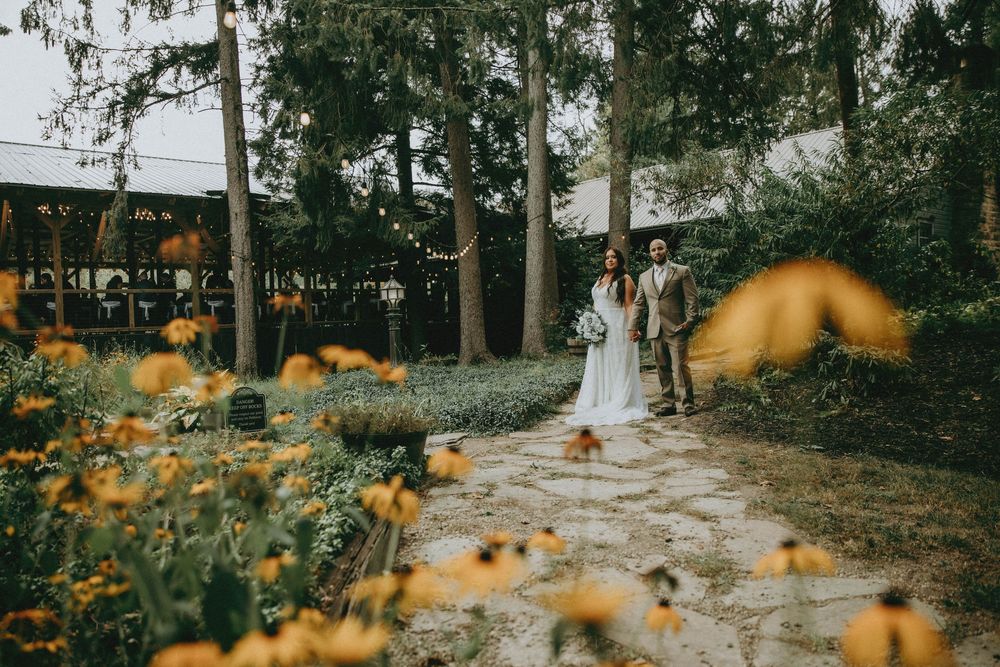 Abby + Nick | Cherry Runn Lodge, Homer City - Allisha Linnea' Photography