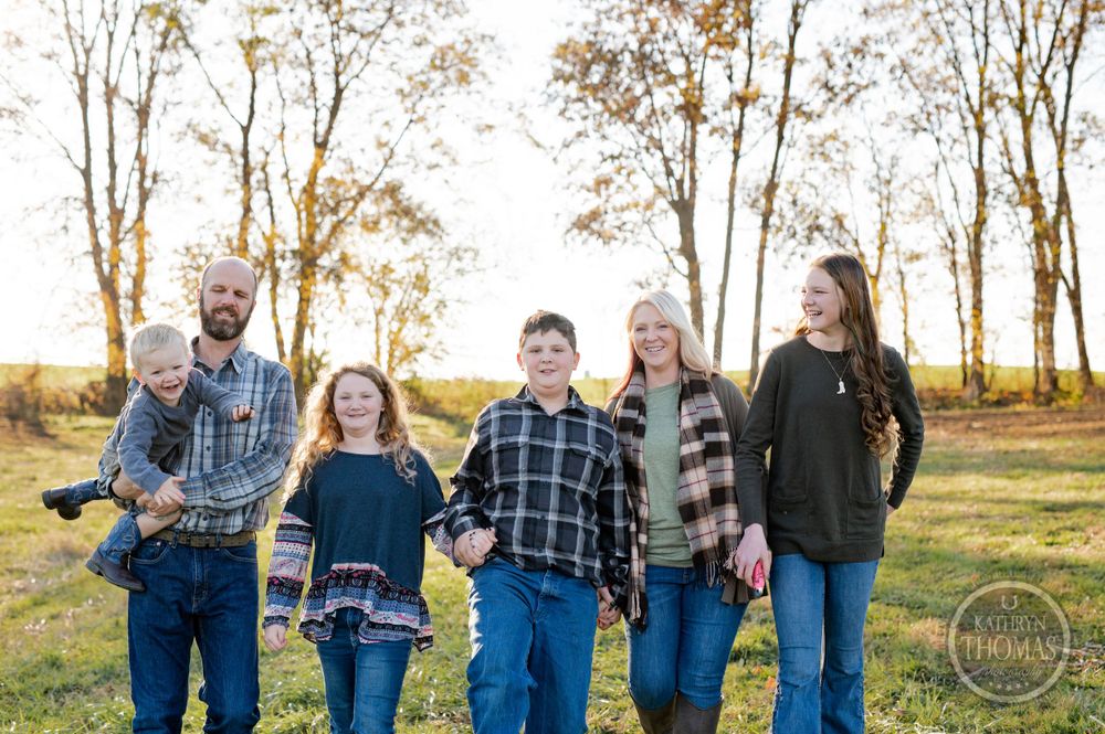 Harnish Family - Kathryn Thomas Photography